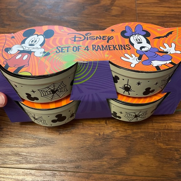 Disney | Kitchen | Disneys Mickey Mouse Halloween Ceramic Ramekins ...